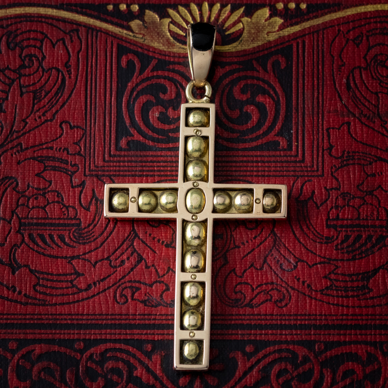 Victorian Diamond Cross Pendant – Laurelle Antique Jewellery