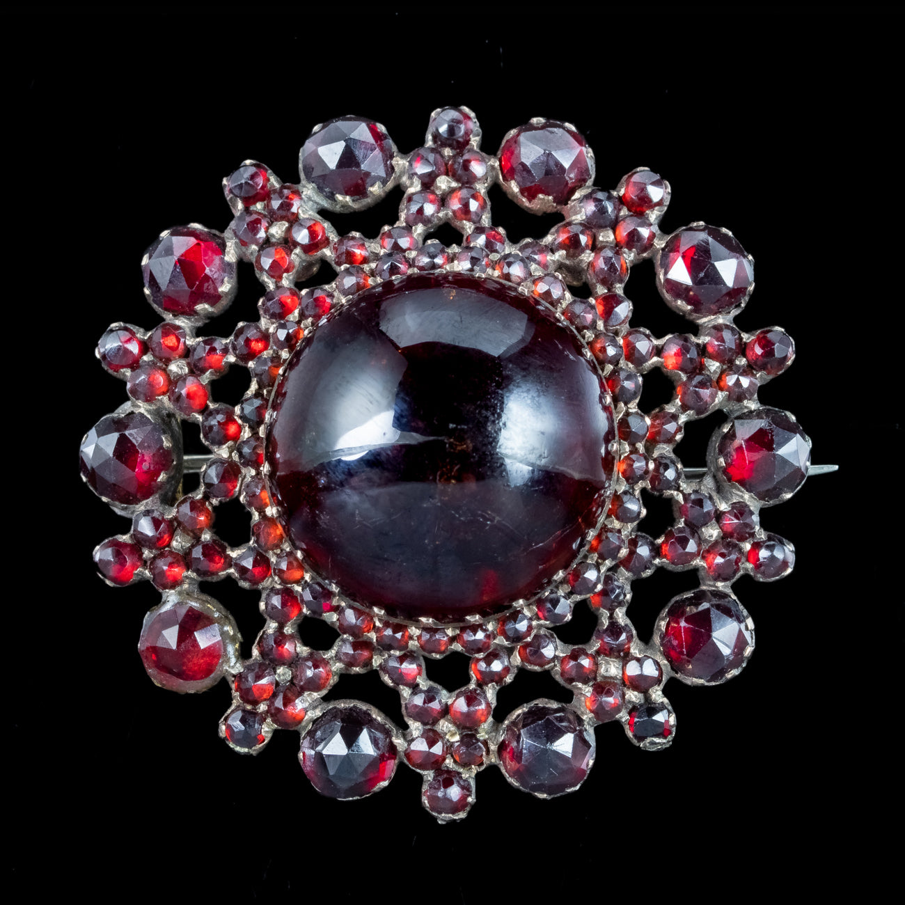 Victorian Garnet Star Brooch | – Laurelle Antique Jewellery