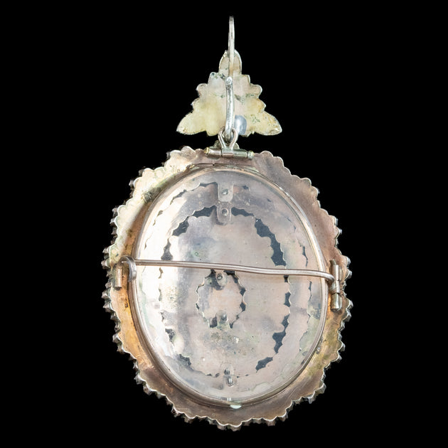 Victorian Bohemian Garnet Locket | – Laurelle Antique Jewellery