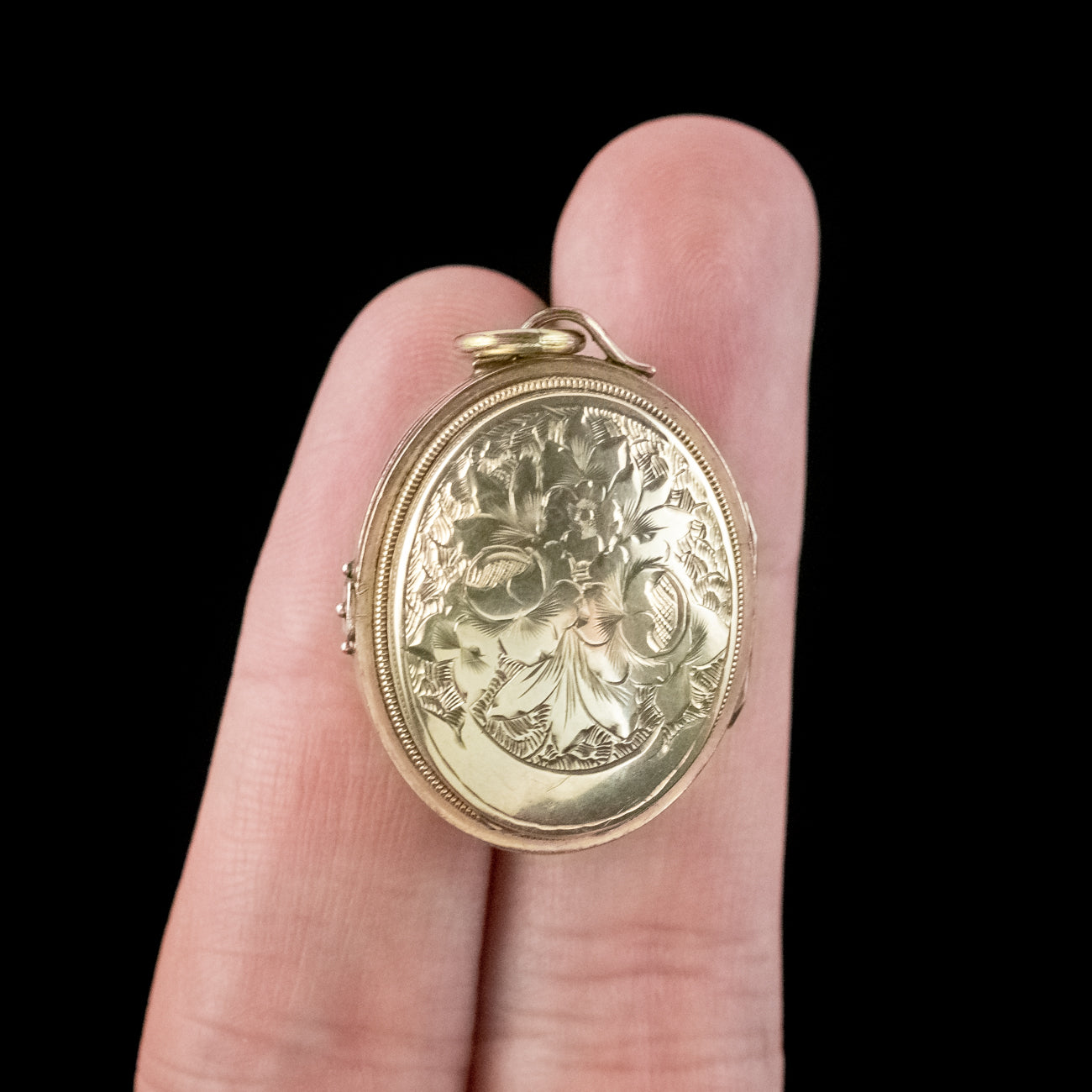 Antique Victorian Floral Family Locket 9ct Gold Back And Front ...