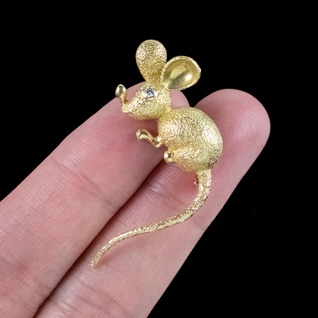 Vintage Diamond Mouse Brooch| – Laurelle Antique Jewellery