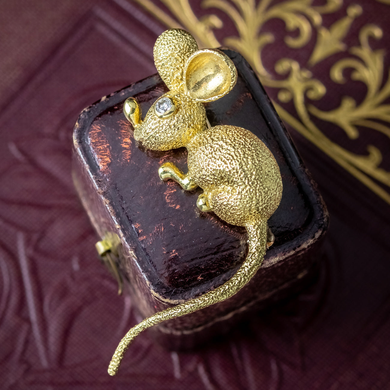 Vintage Diamond Mouse Brooch| – Laurelle Antique Jewellery