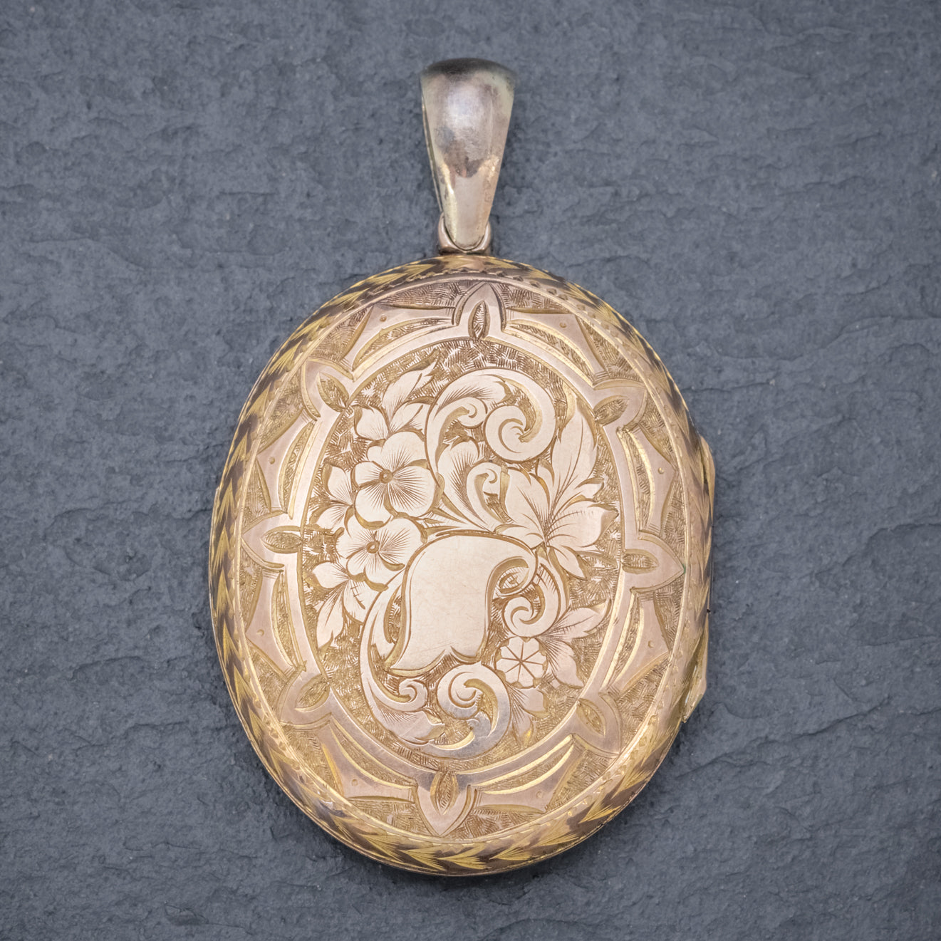 Antique Victorian Engraved Locket 18ct Gold Back And Front Circa 1880 ...