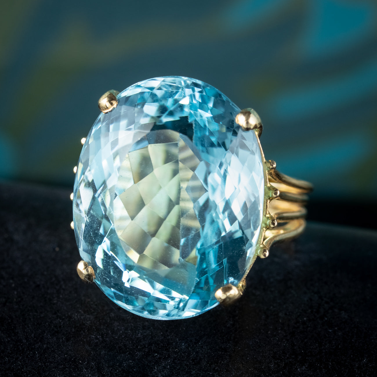 Vintage Blue Topaz Cocktail Ring 25ct Topaz – Laurelle Antique Jewellery
