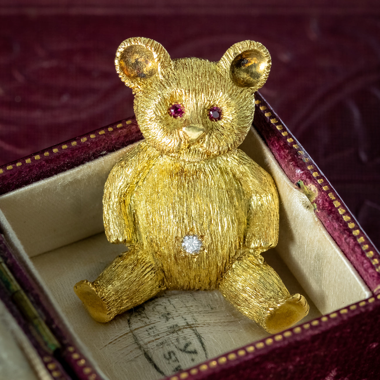 Vintage Diamond Ruby Teddy Bear Brooch 18ct Gold – Laurelle Antique ...