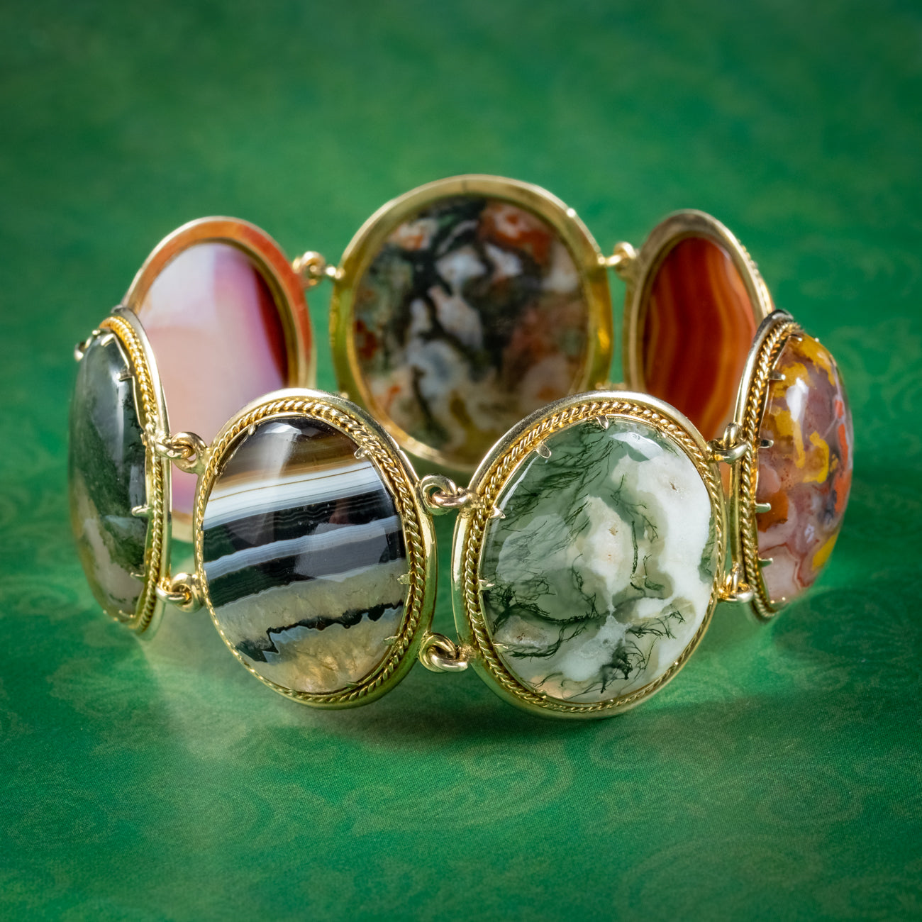 Vintage Scottish Agate Bracelet 15ct Gold Circa 1960 – Laurelle Antique ...